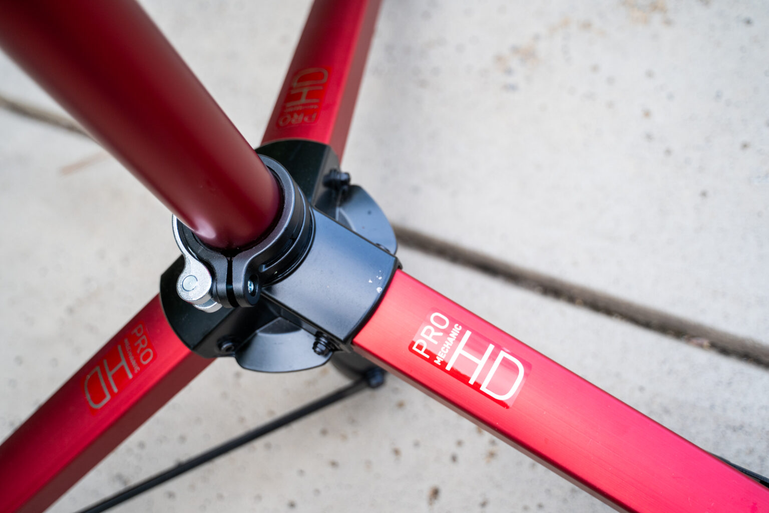 Review / Feedback Sports Pro Mechanic HD Bike Repair Stand (2023 ...