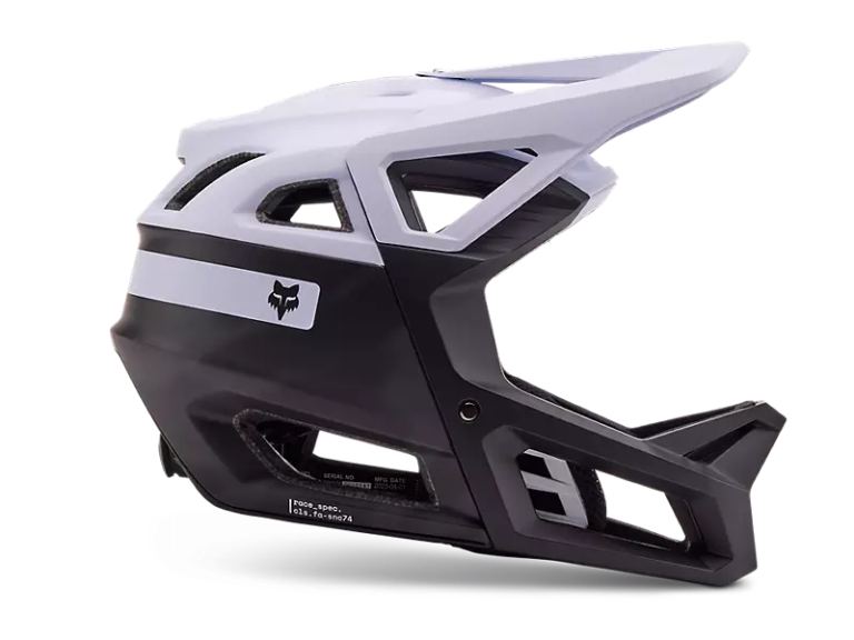 Fox Proframe RS Review: The Best Ventilated Enduro Helmet?